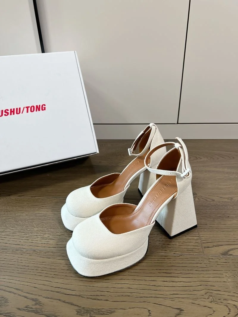 Discounted Shushutong Sandals
