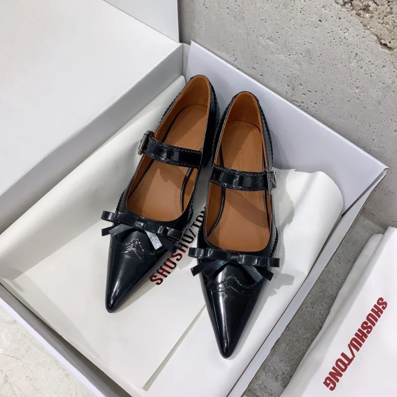 Cut-rate Shushutong Shoes