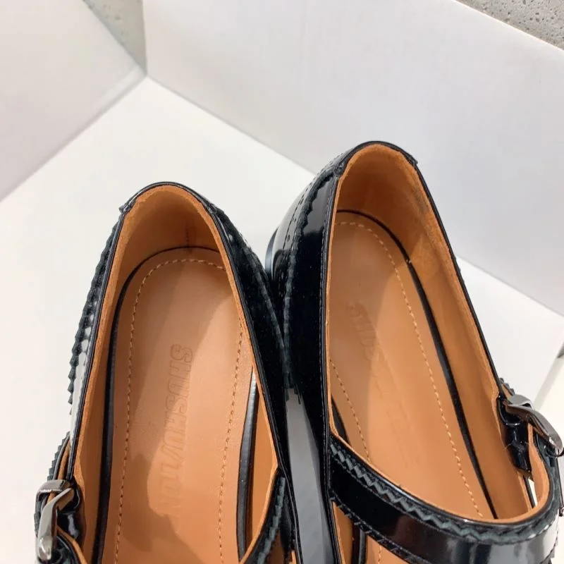 Cut-rate Shushutong Shoes