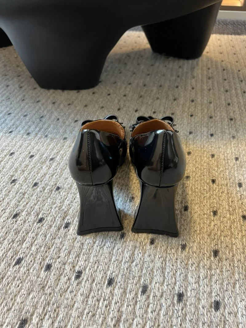 Economical Shushutong Shoes