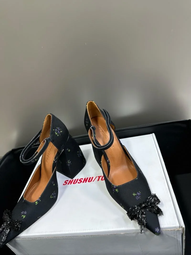 Cut-rate Shushutong Shoes