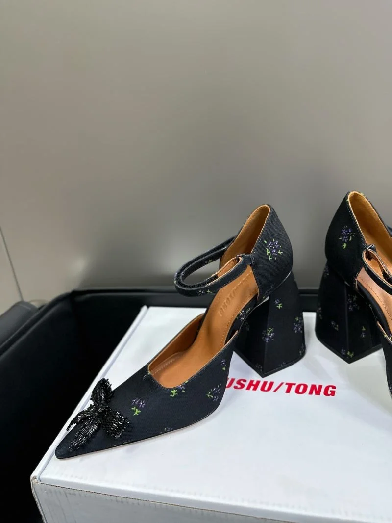 Cut-rate Shushutong Shoes