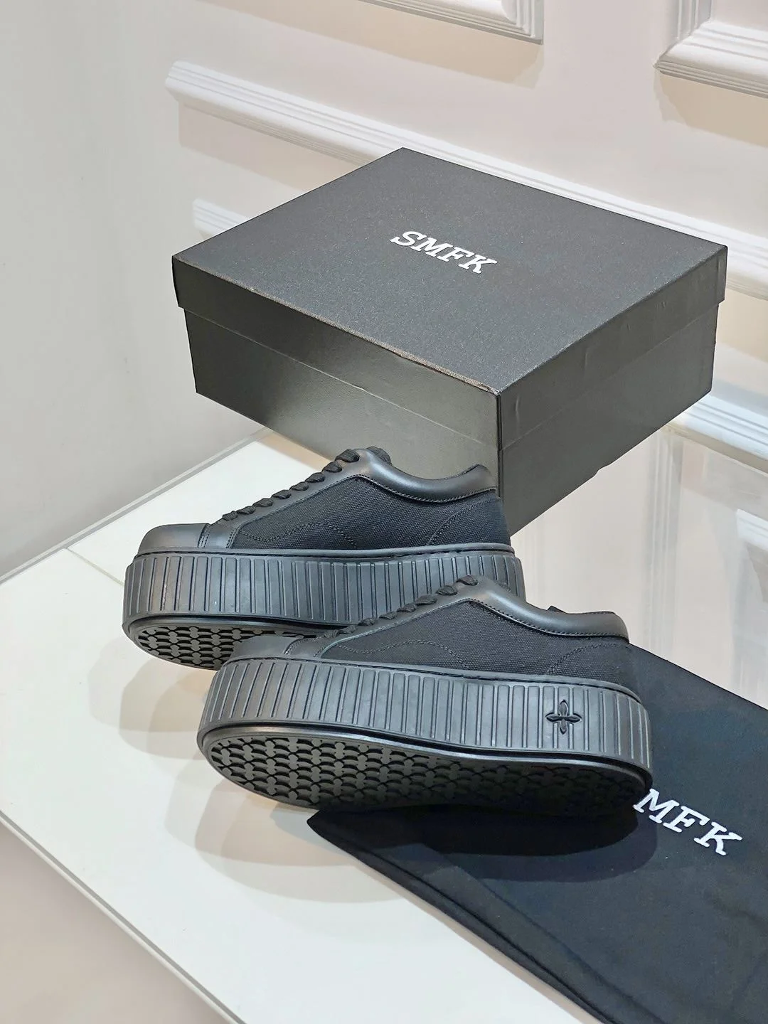 1:1 copy Smfk Shoes