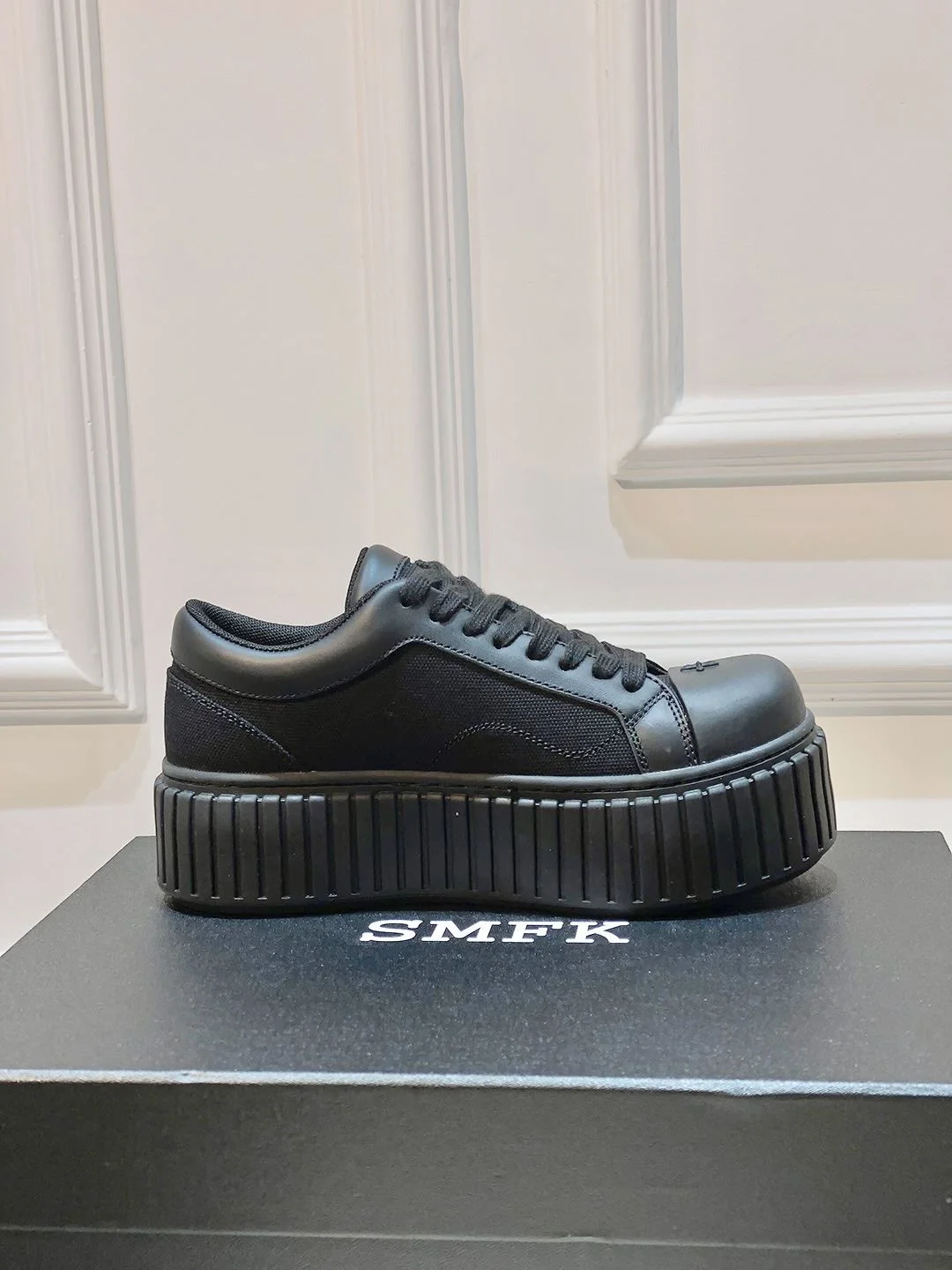 1:1 copy Smfk Shoes