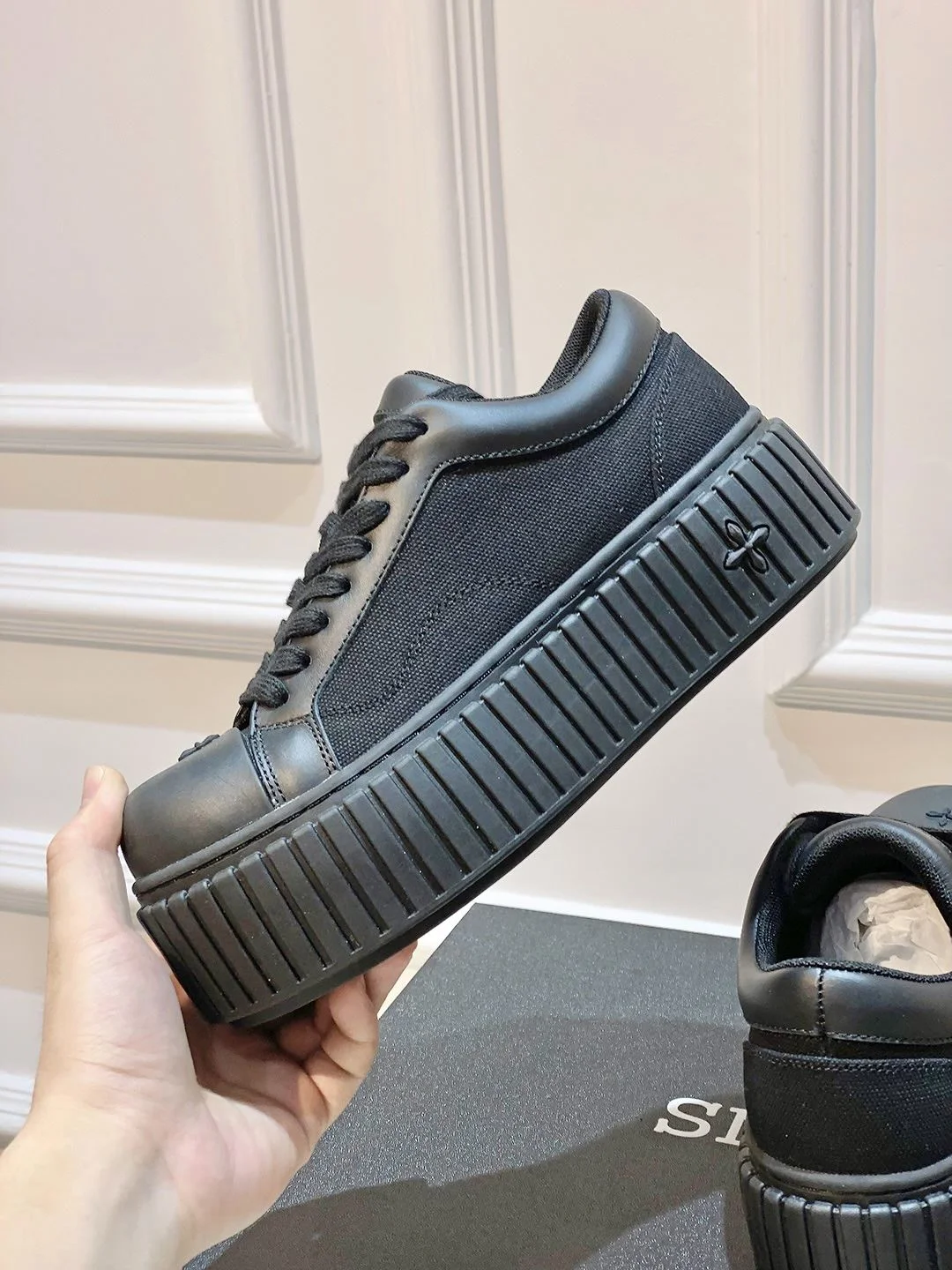 1:1 copy Smfk Shoes