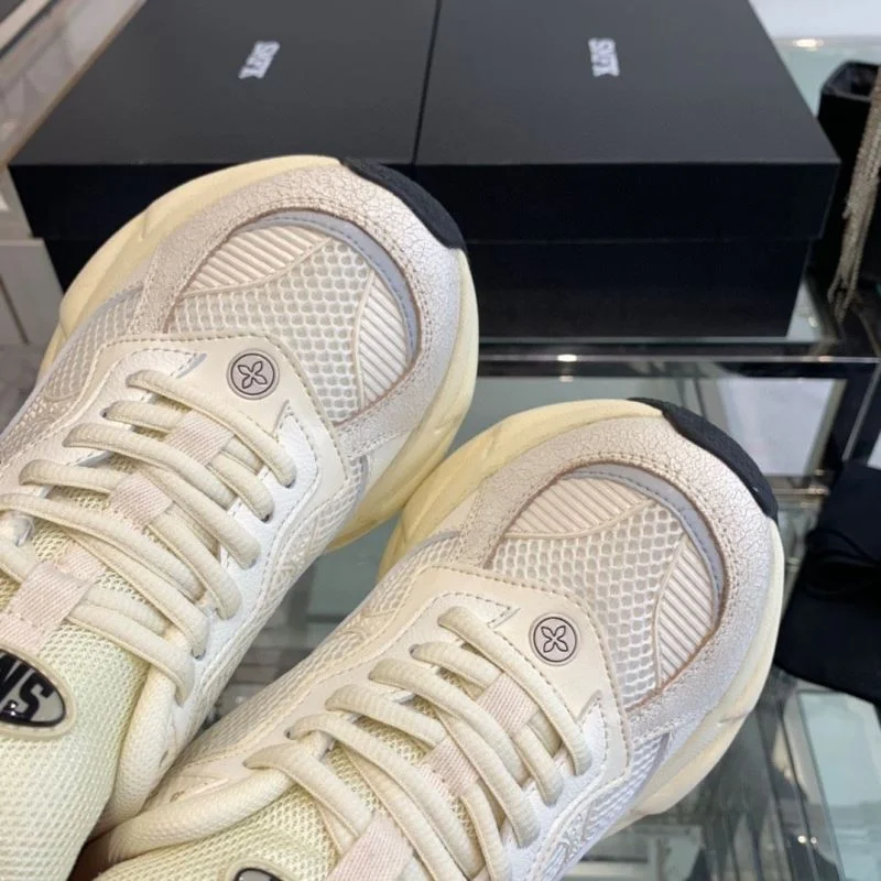 Value-priced Smfk Shoes