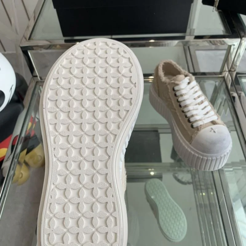Value-priced Smfk Shoes