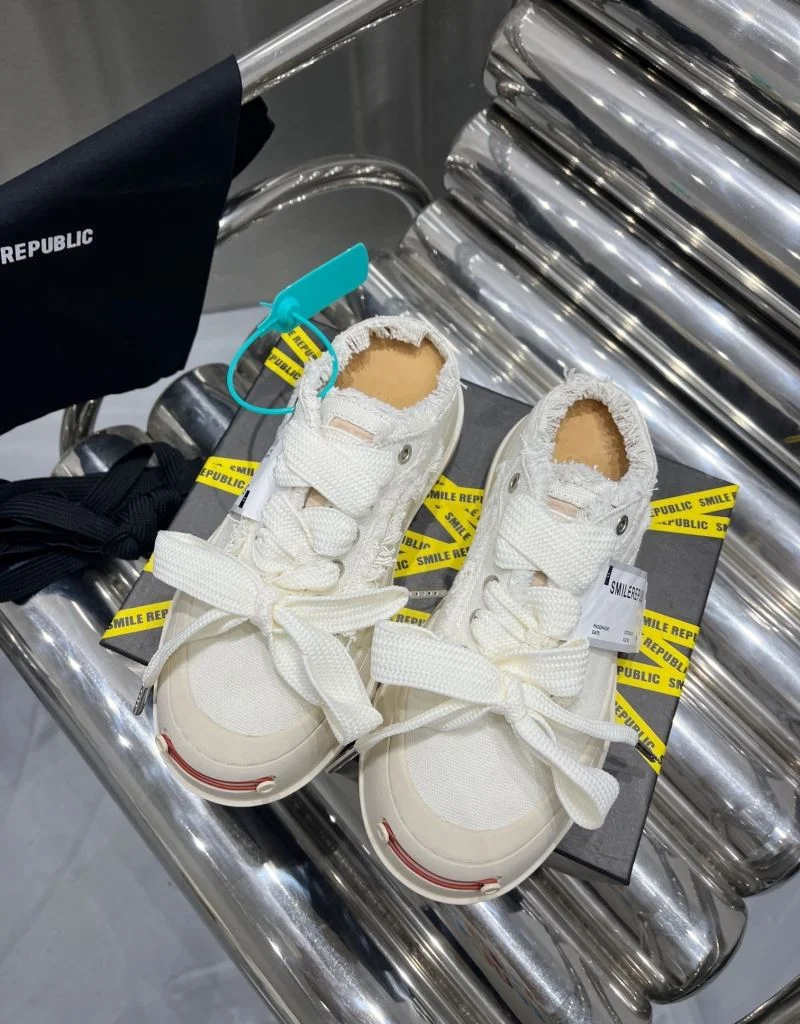 Economical Smilerepublic Sandals