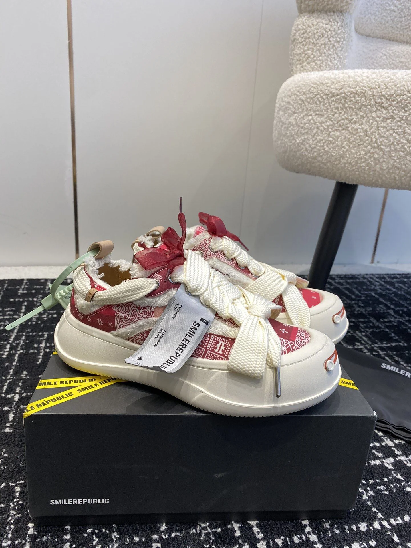 OEM Smilerepublic Shoes