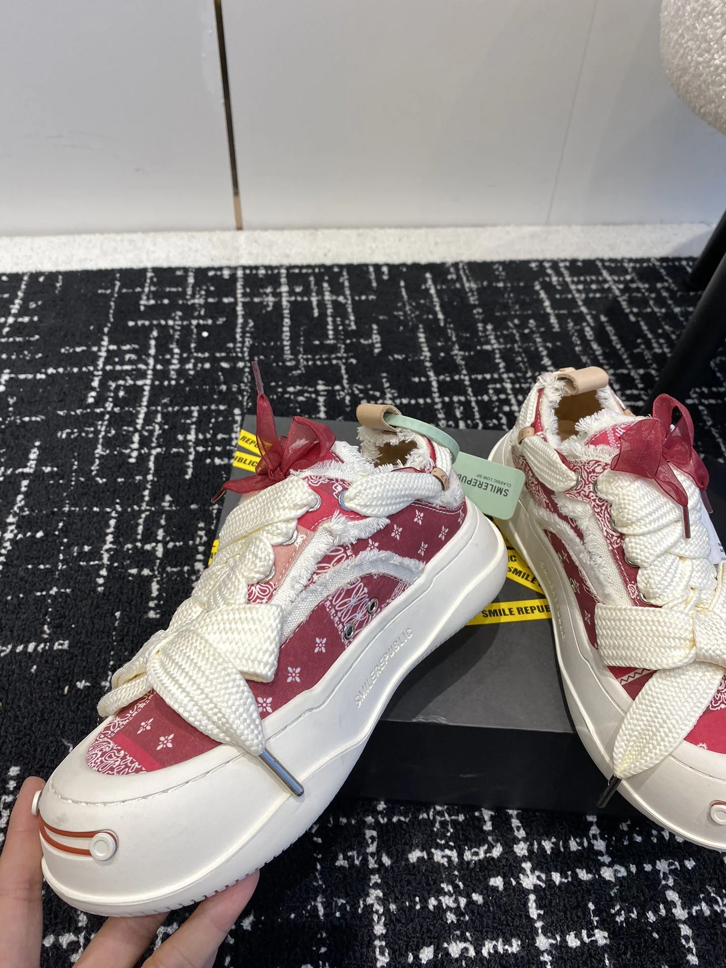 OEM Smilerepublic Shoes