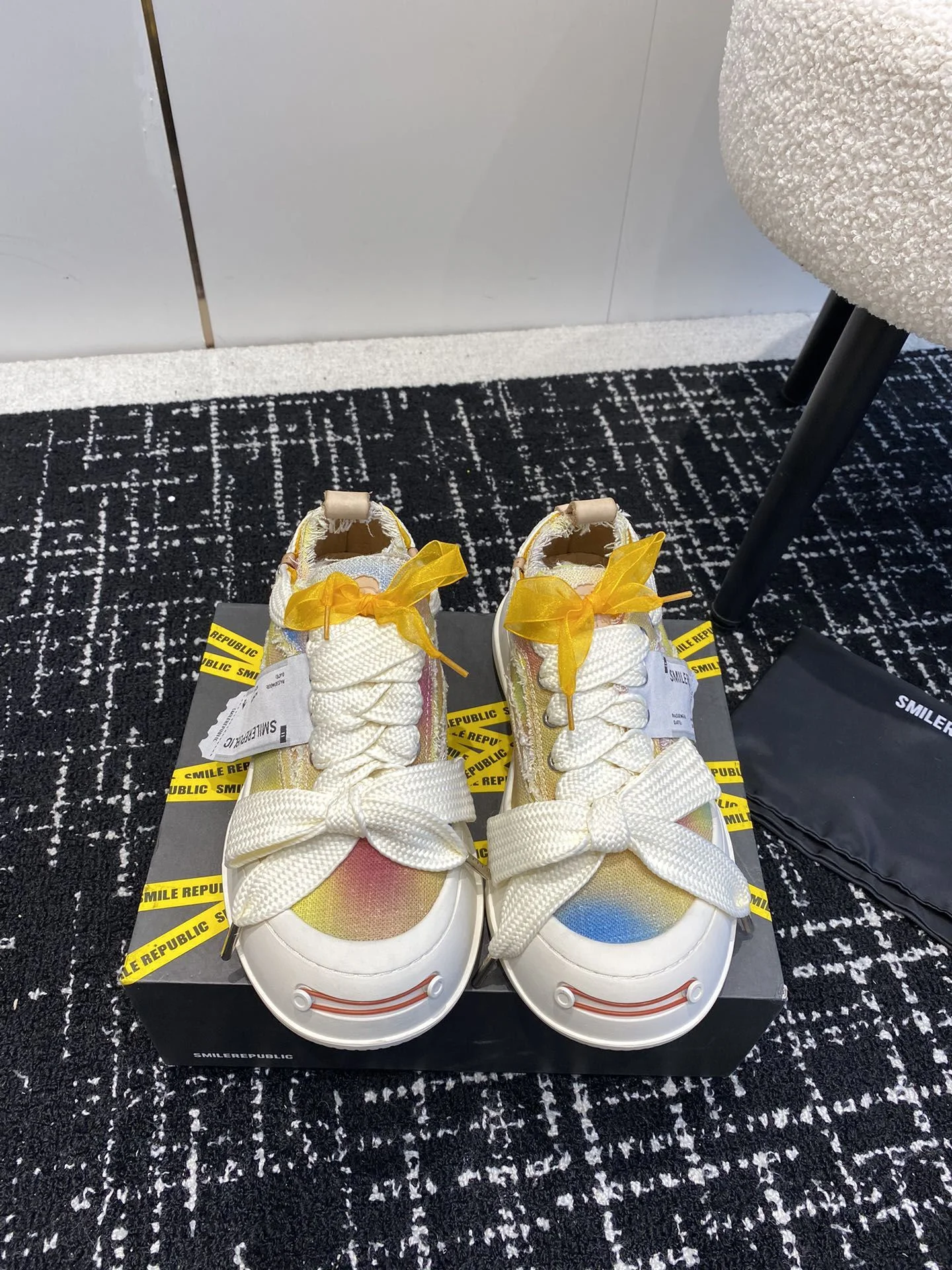 Smilerepublic Shoes