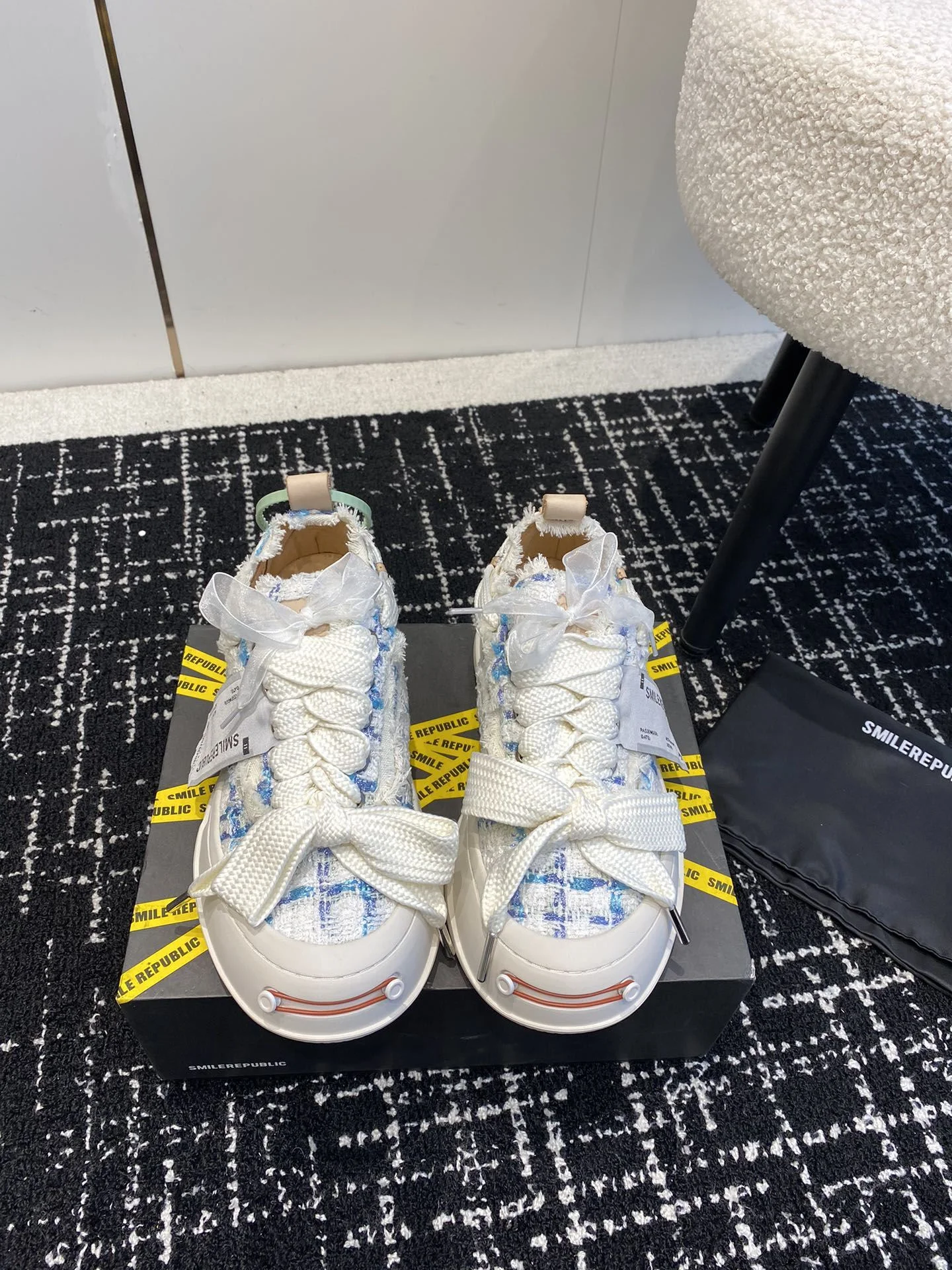 Smilerepublic Shoes