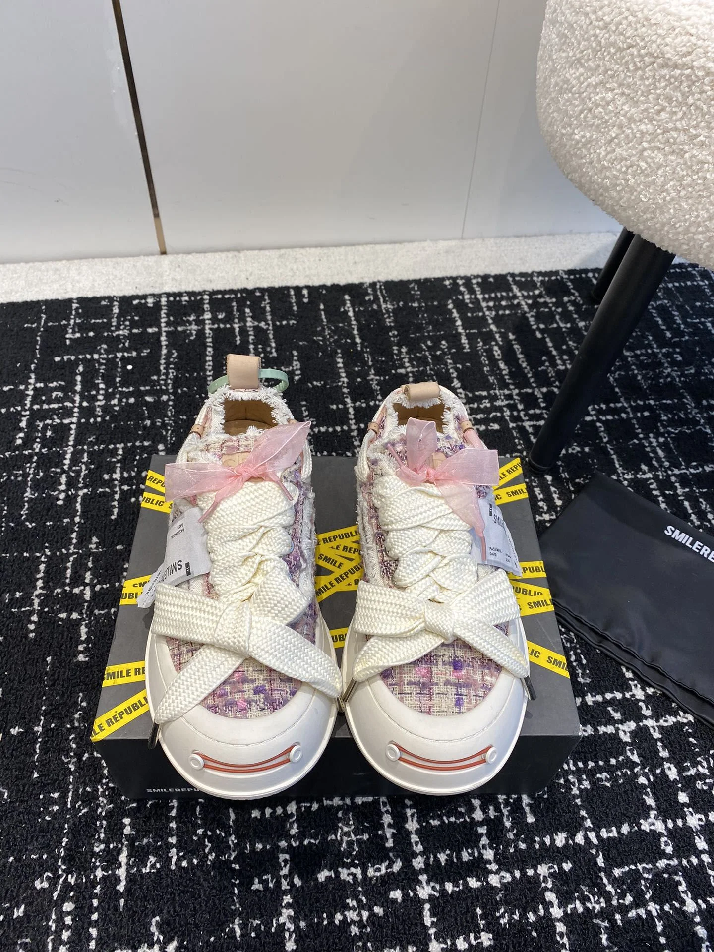 Smilerepublic Shoes
