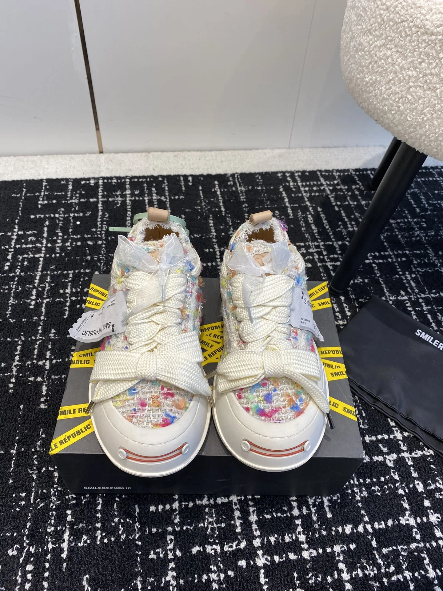 Smilerepublic Shoes