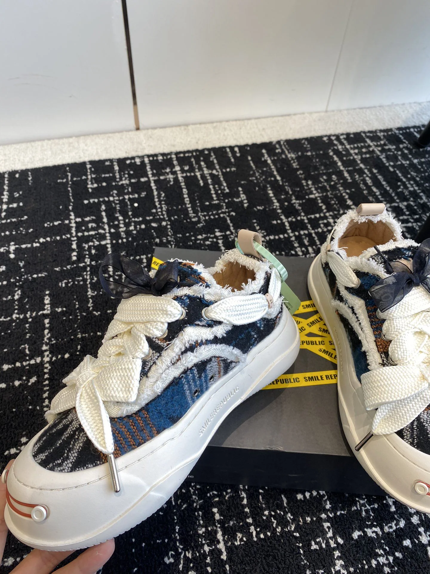 Discounted Smilerepublic Shoes
