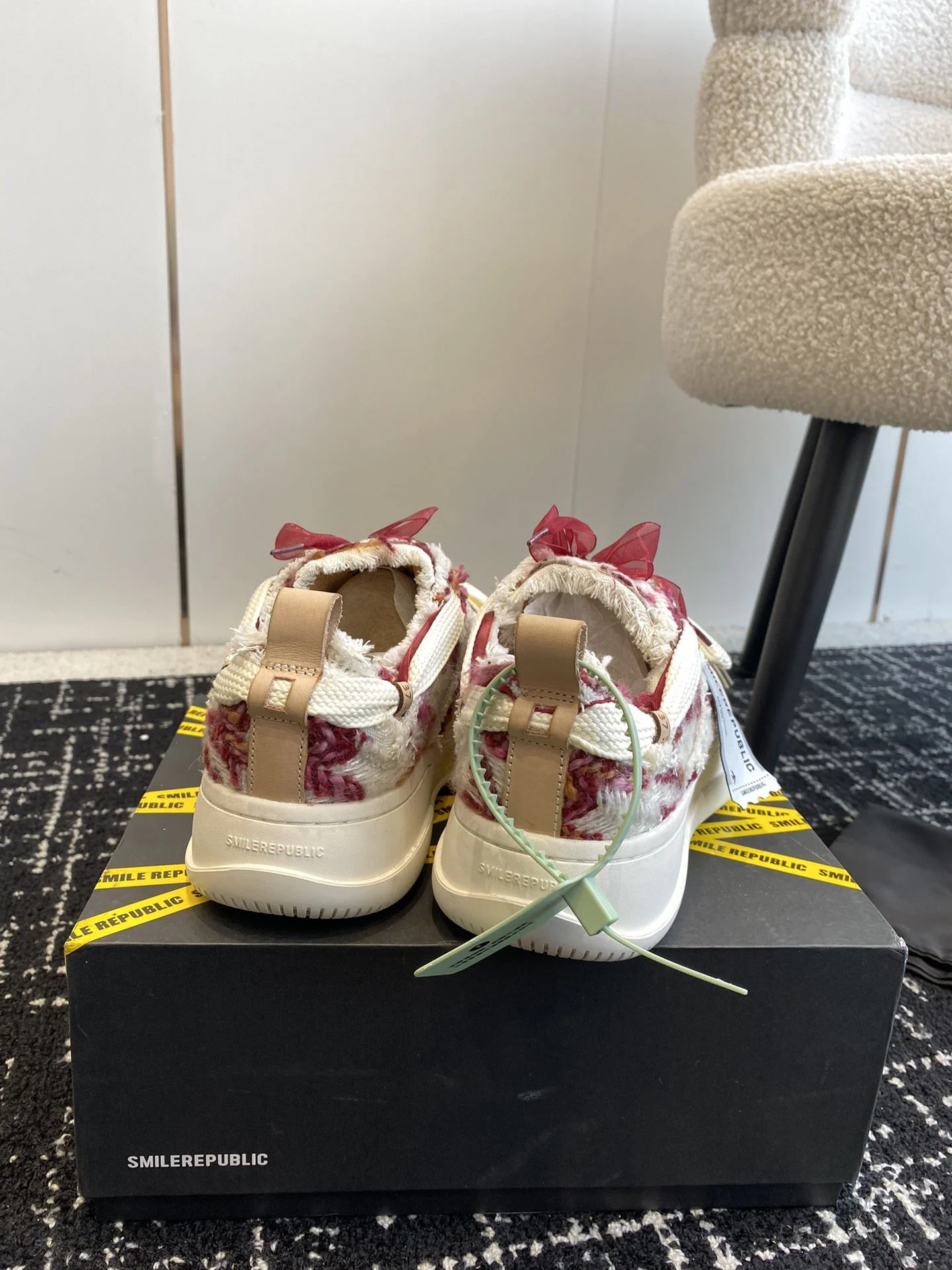 Discounted Smilerepublic Shoes