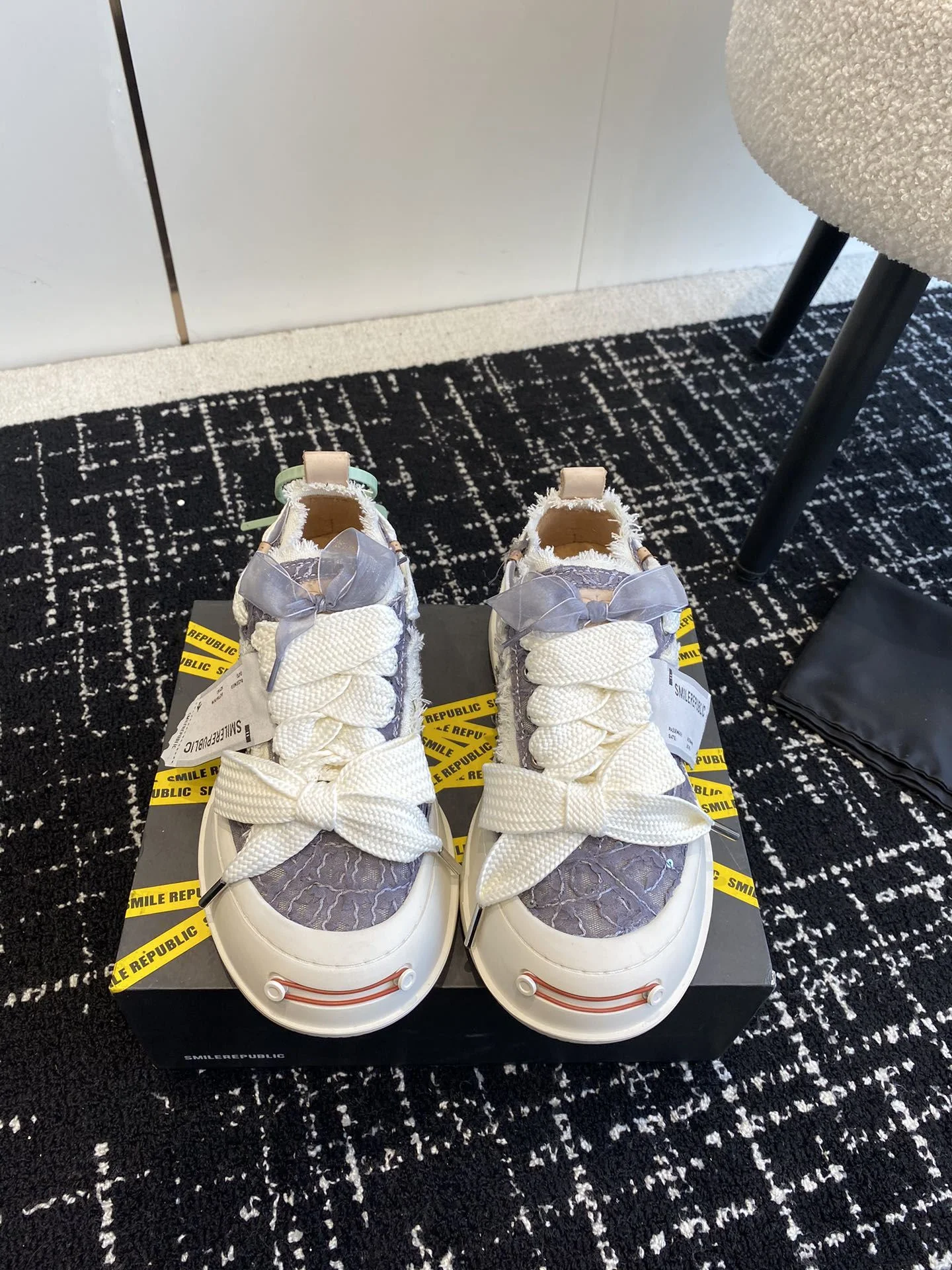 Smilerepublic Shoes