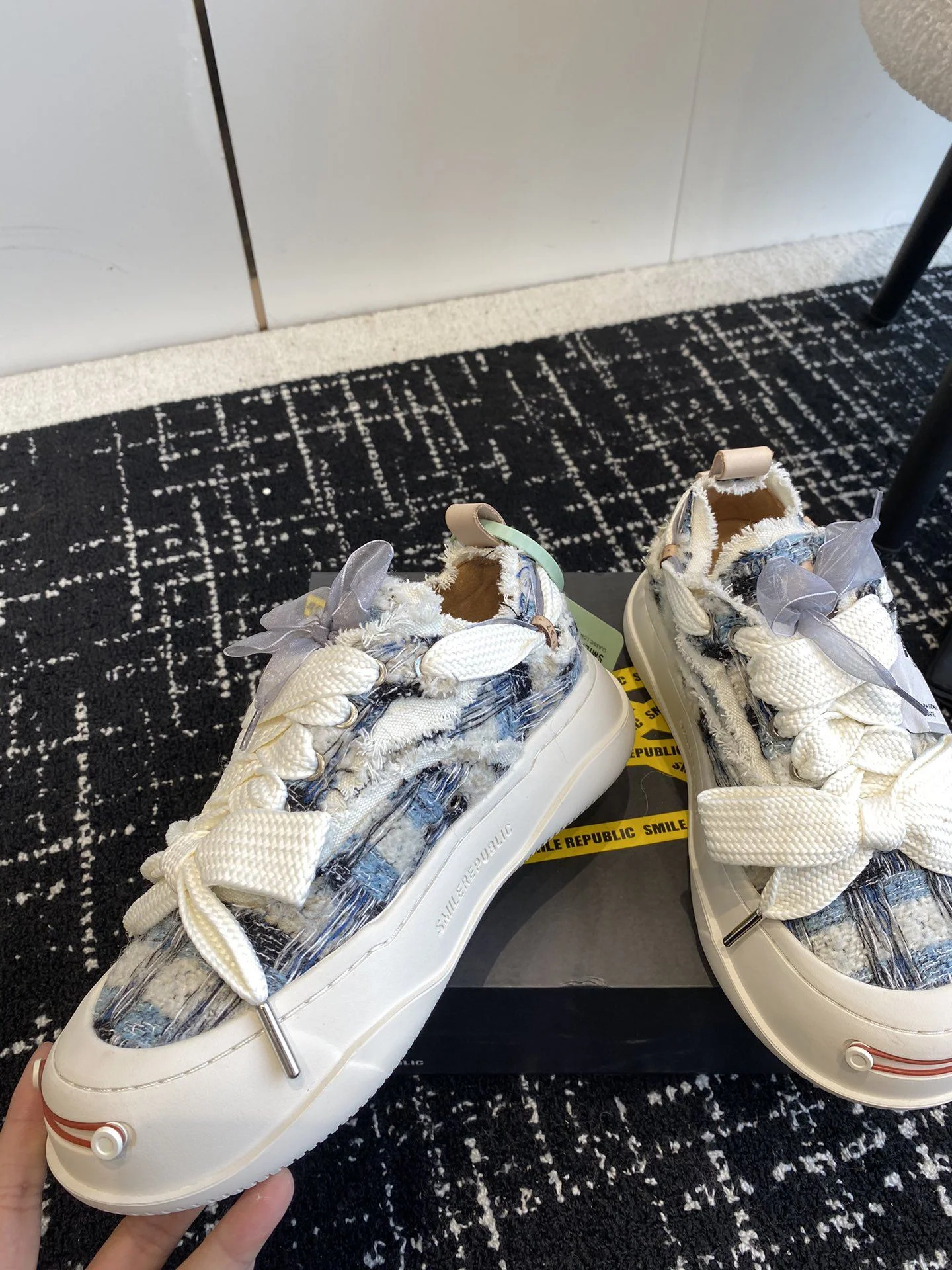 Precise copy Smilerepublic Shoes