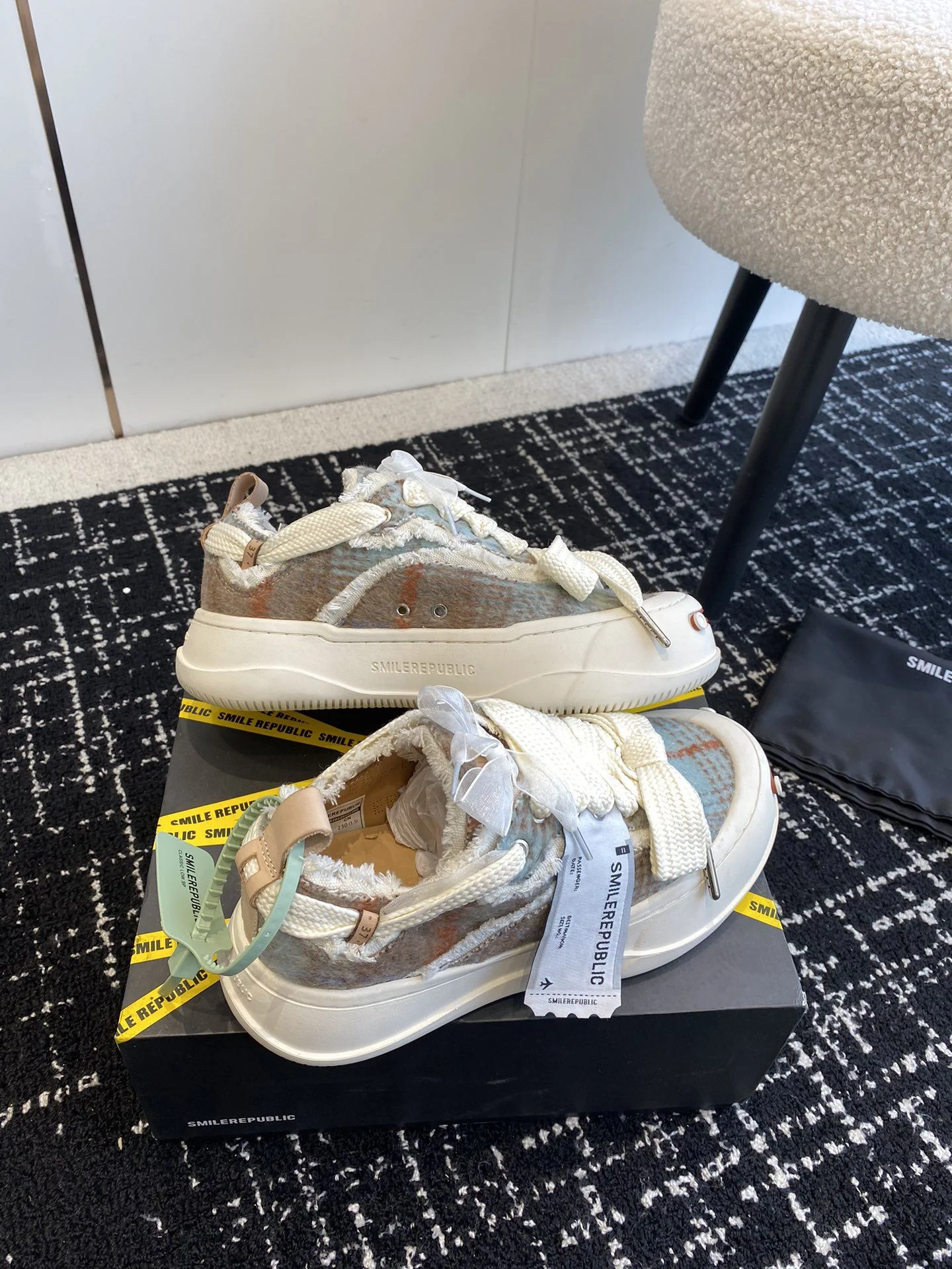 Original Smilerepublic Shoes