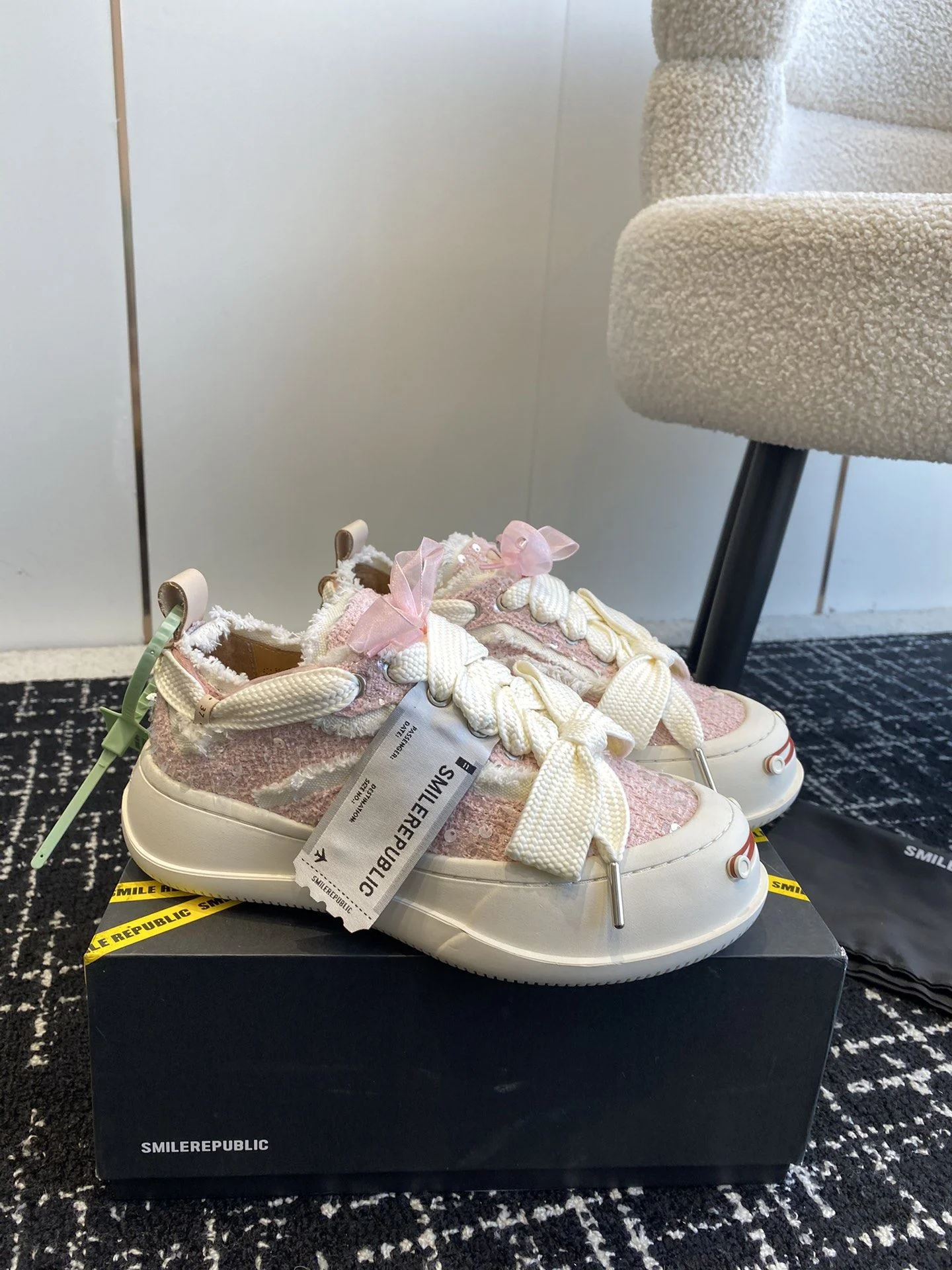 Discounted Smilerepublic Shoes