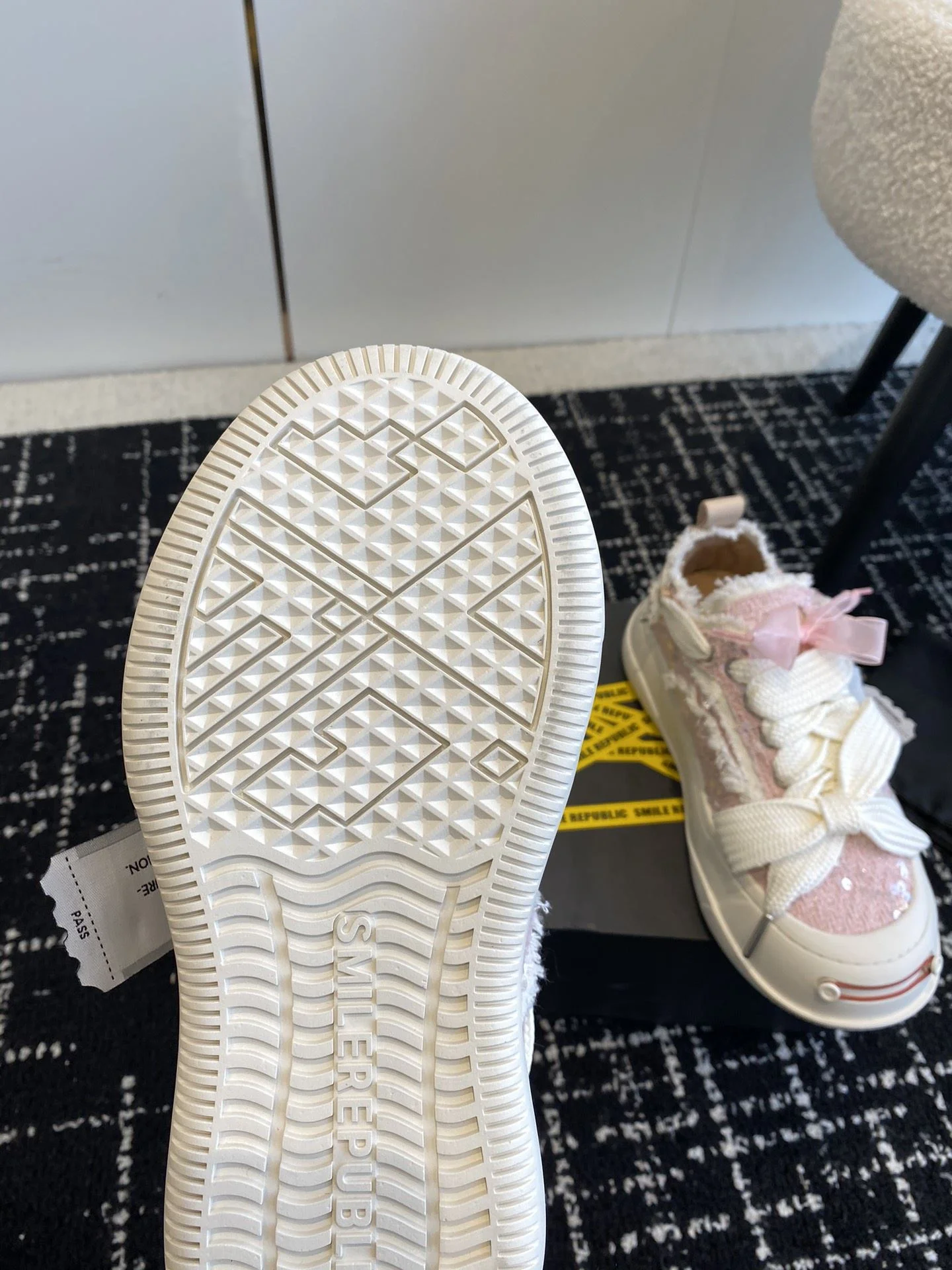Discounted Smilerepublic Shoes