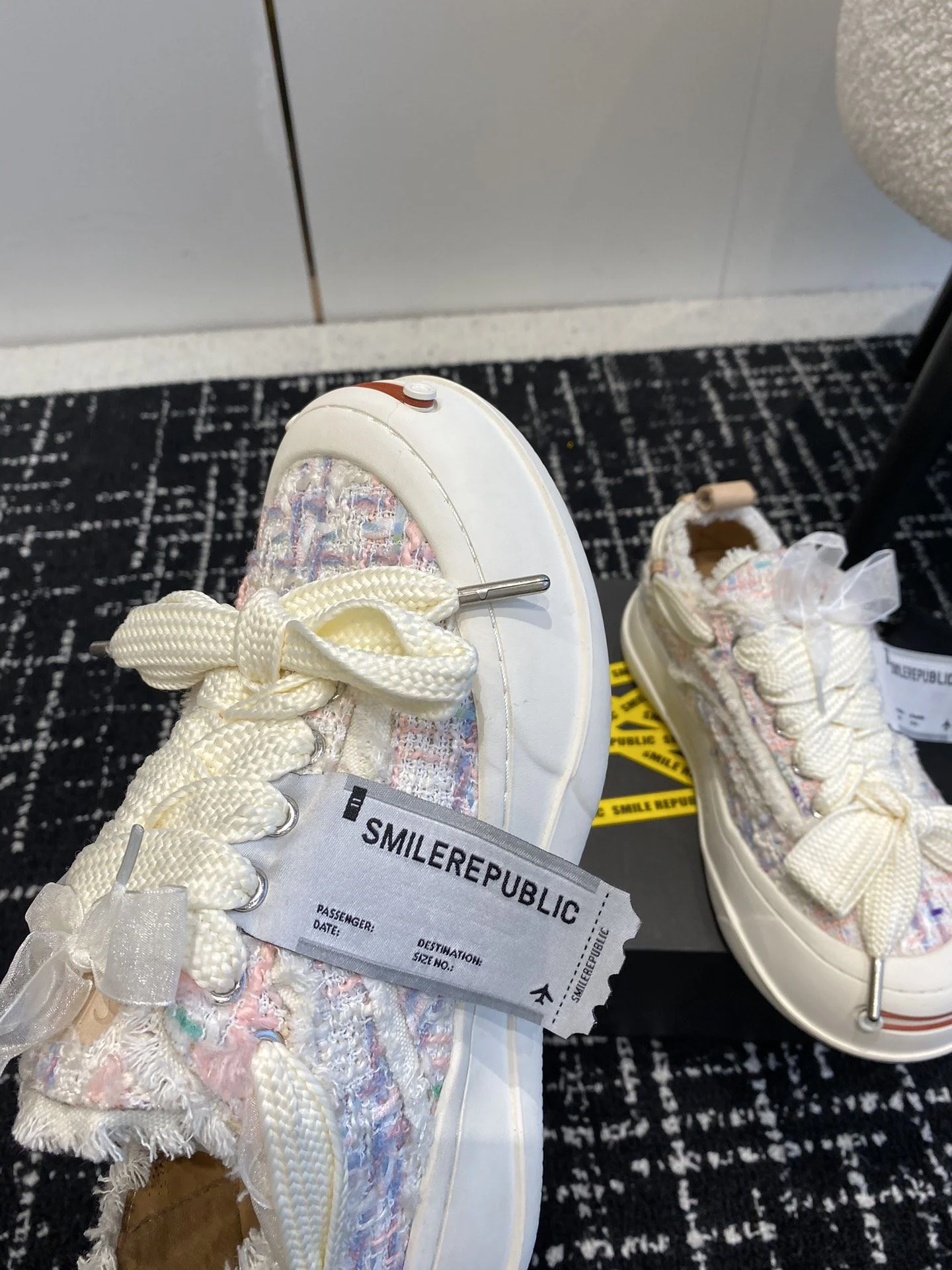 1:1 copy Smilerepublic Shoes