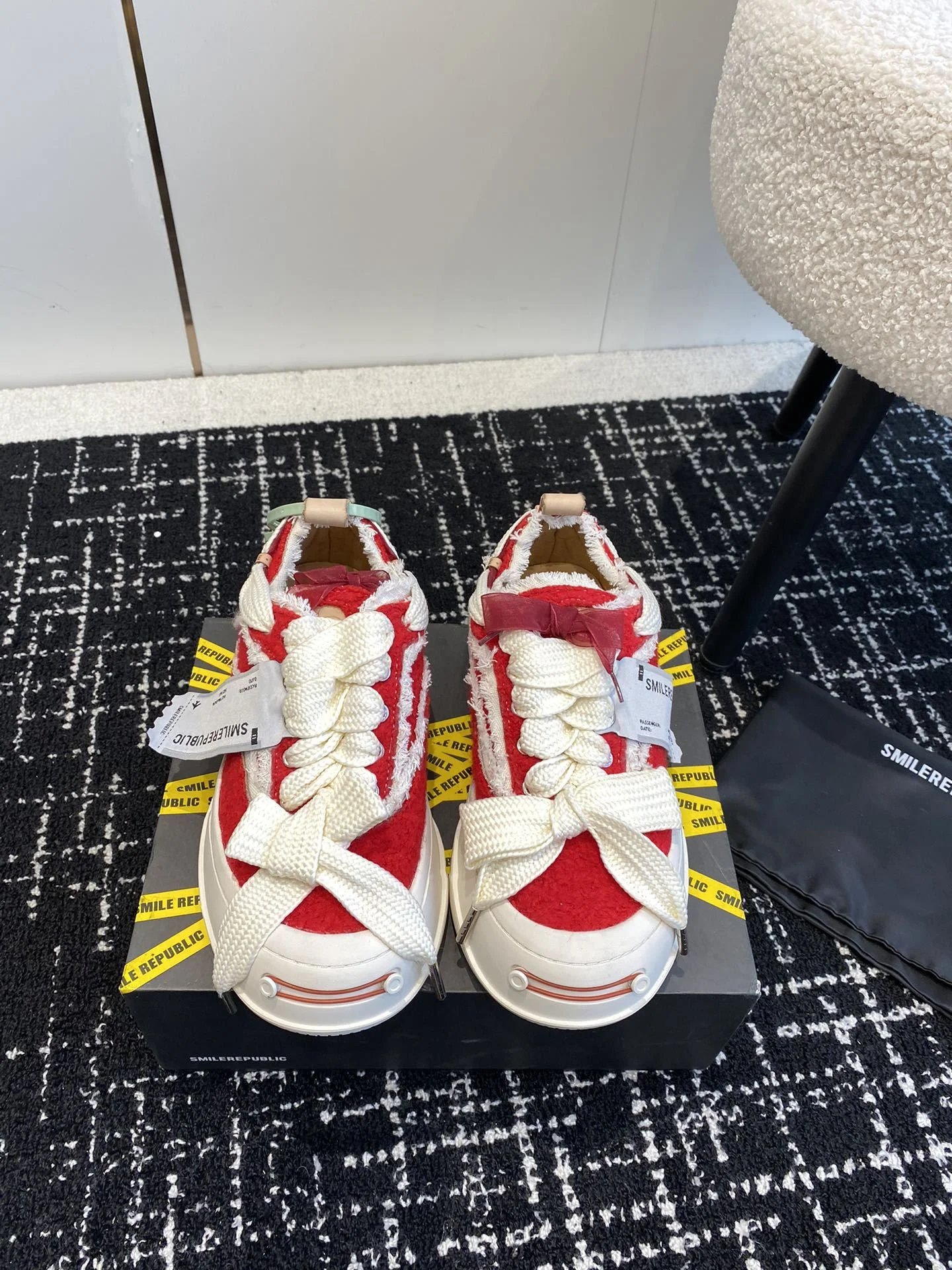 Smilerepublic Shoes