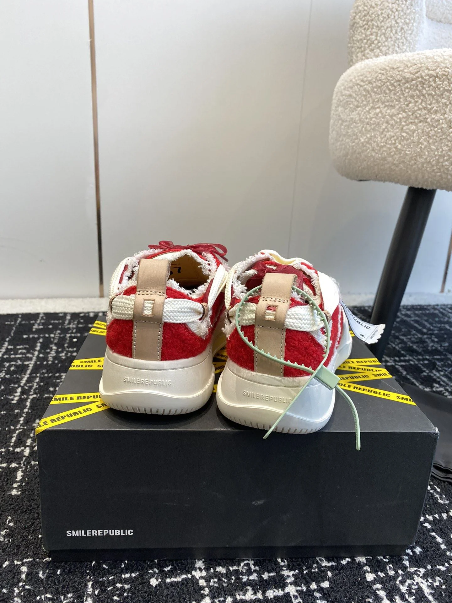 Brand-authenticated Smilerepublic Shoes