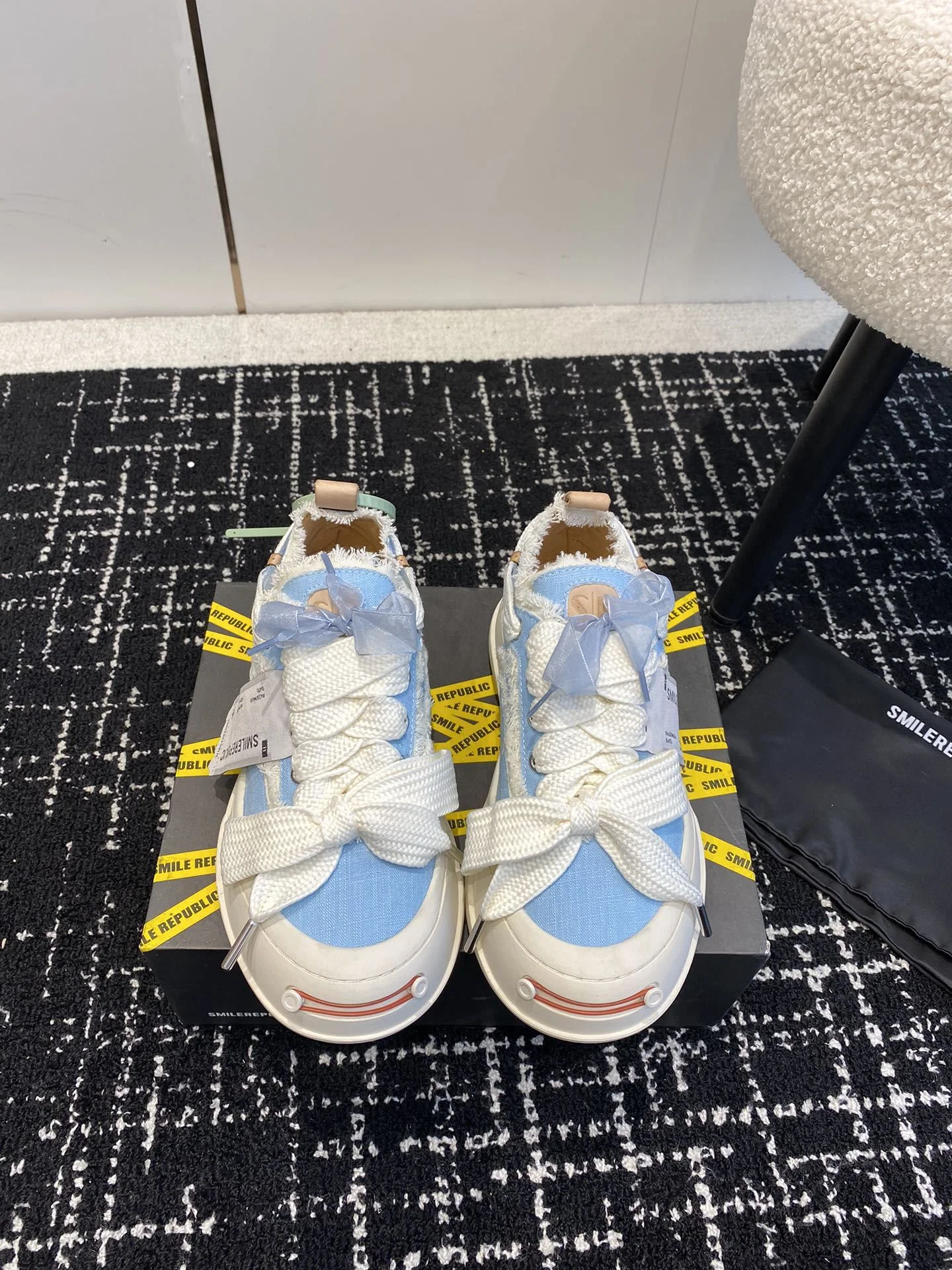 Smilerepublic Shoes