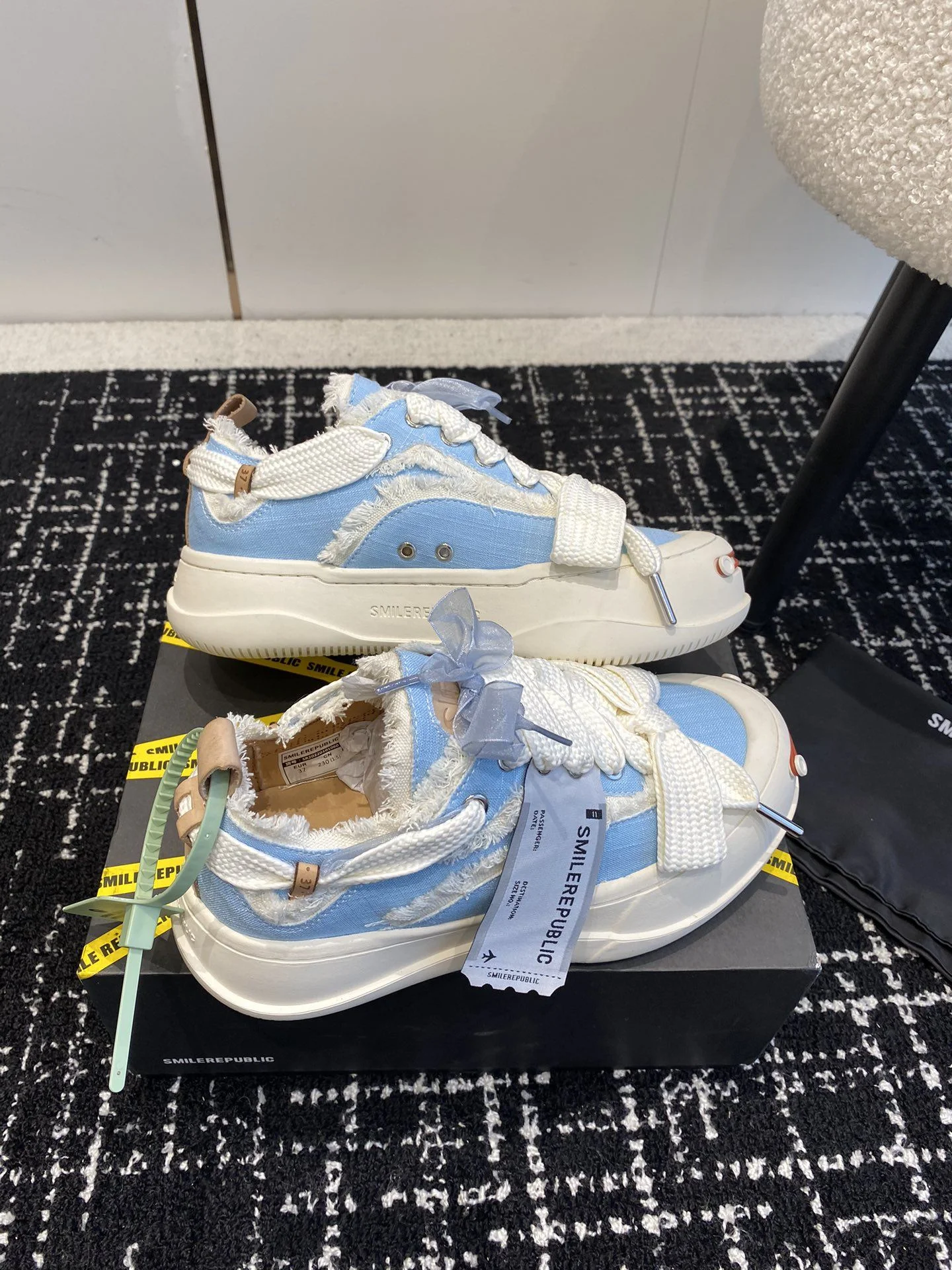 Official Smilerepublic Shoes