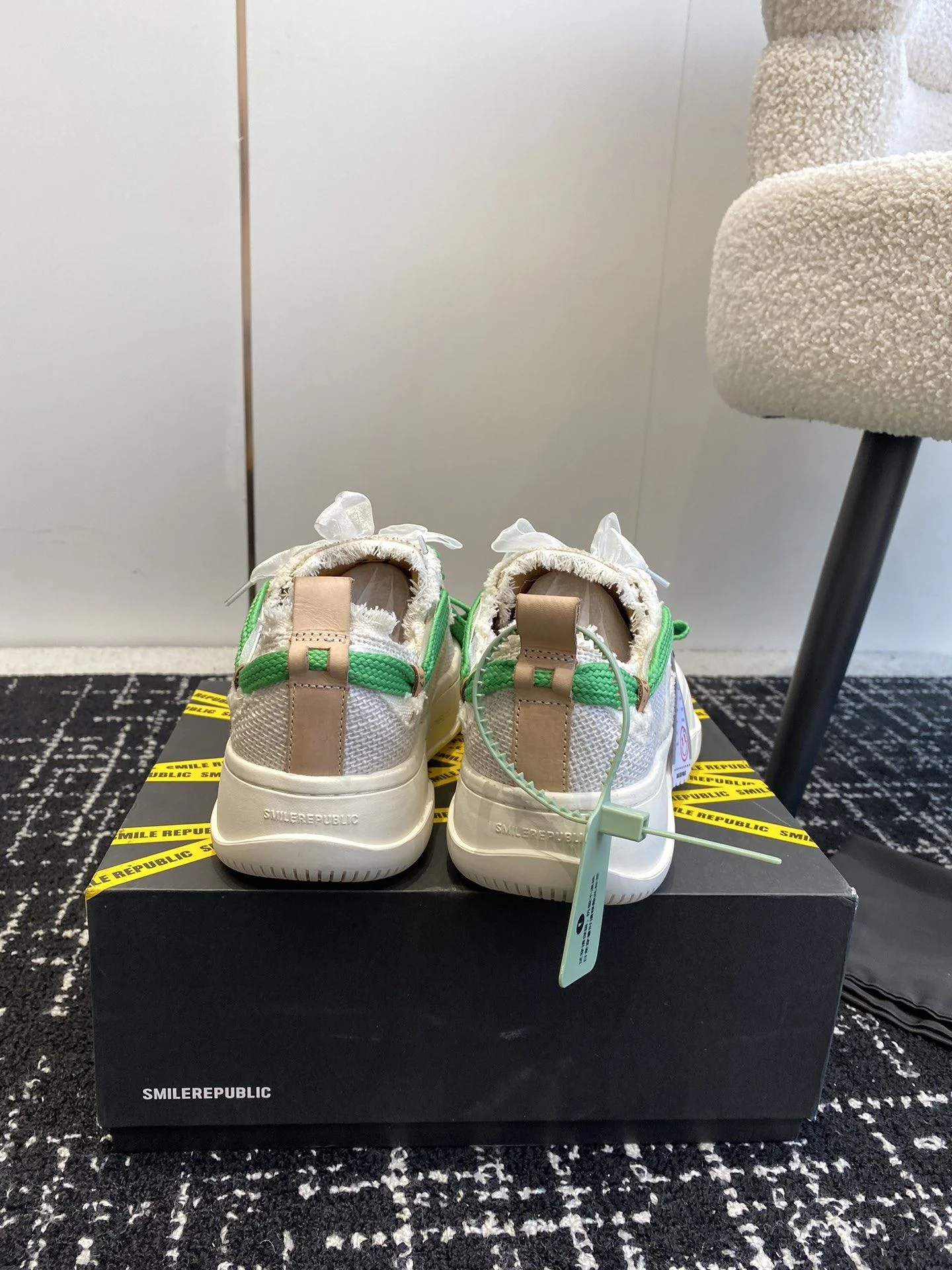 Smilerepublic Shoes