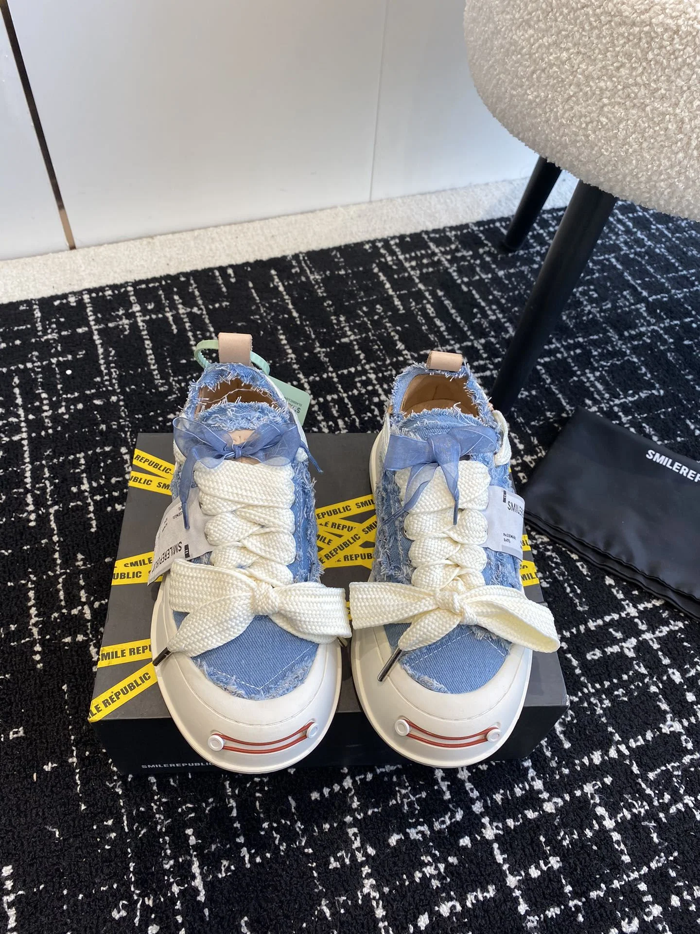Smilerepublic Shoes