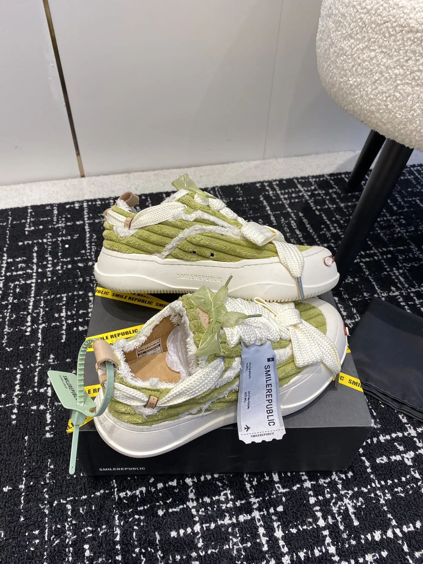 Factory-made Smilerepublic Shoes