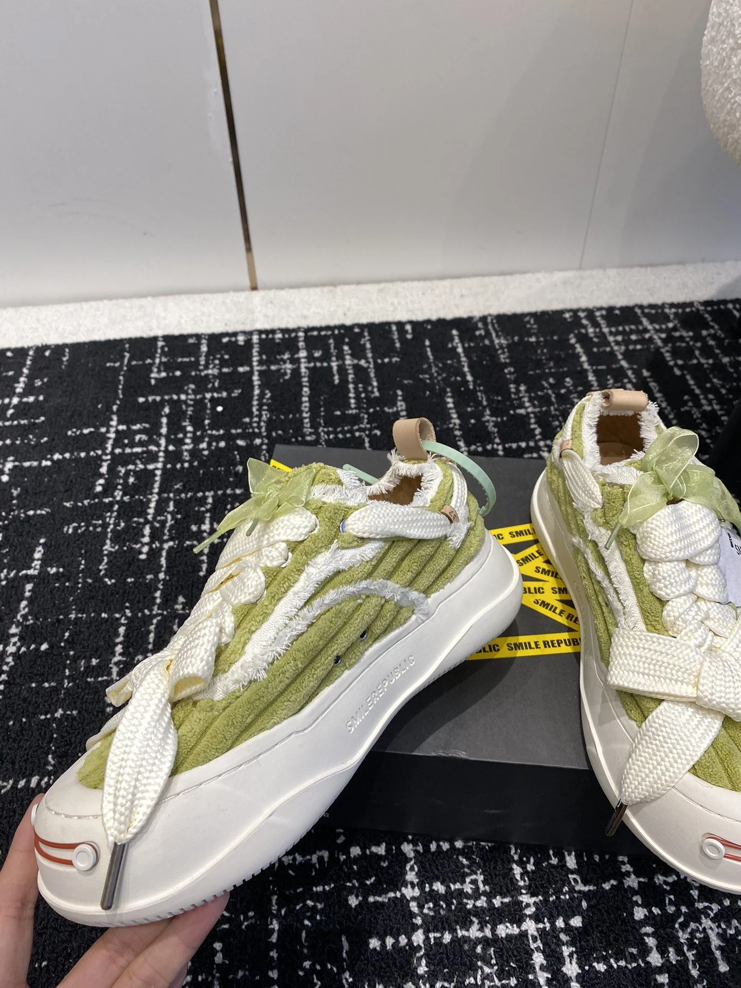 Factory-made Smilerepublic Shoes