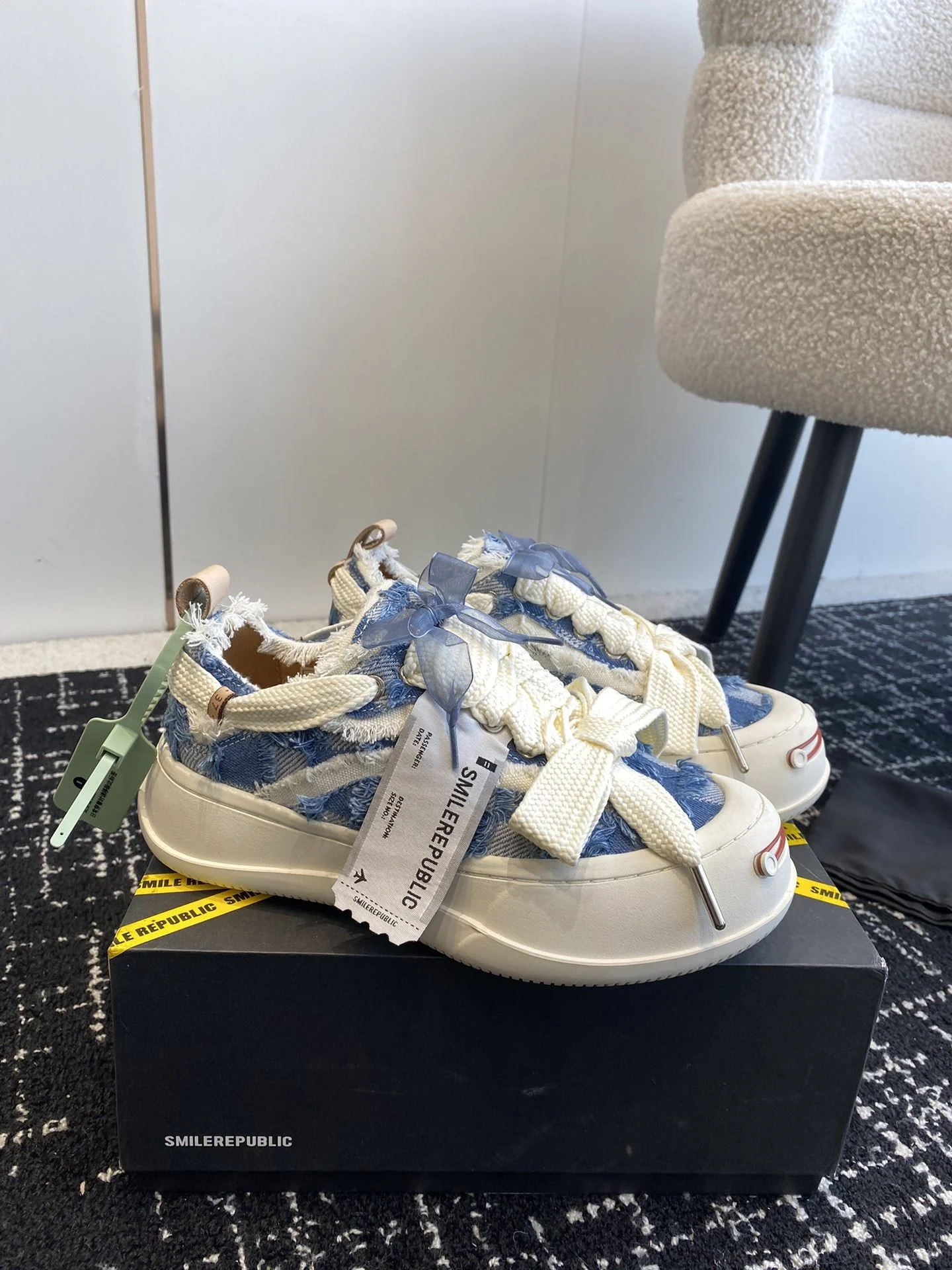 Mirror quality Smilerepublic Shoes