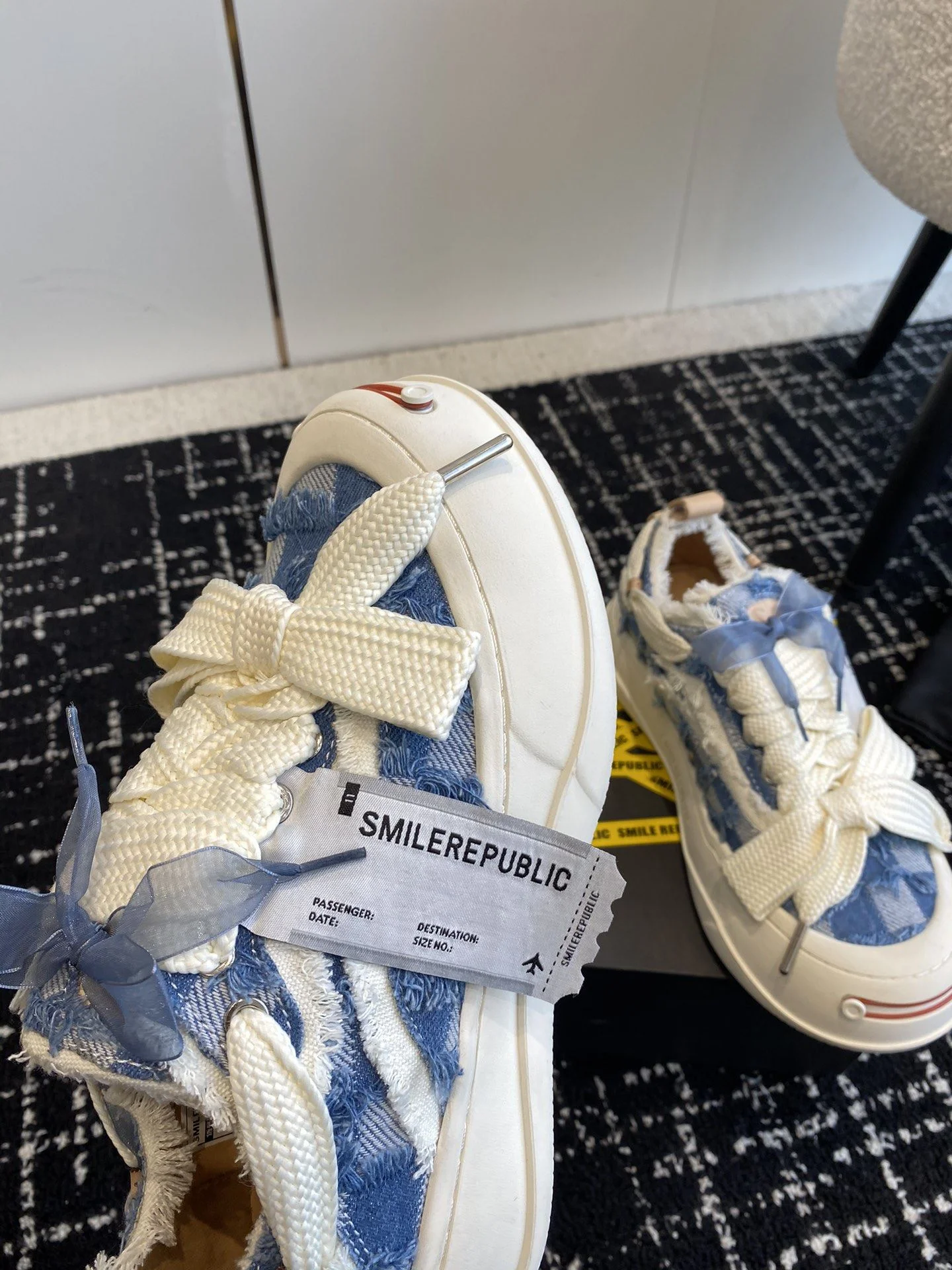 Mirror quality Smilerepublic Shoes