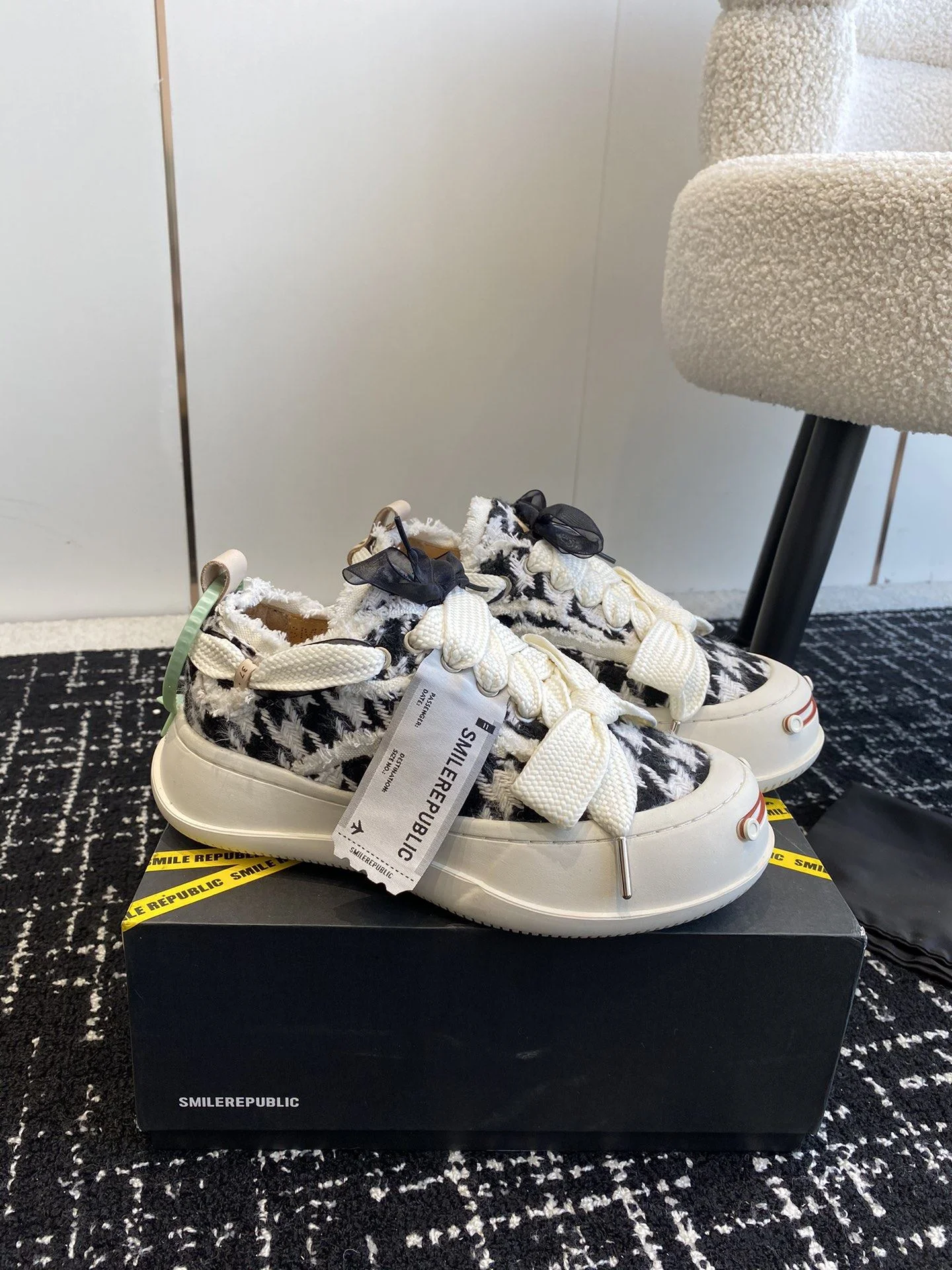 Cut-rate Smilerepublic Shoes