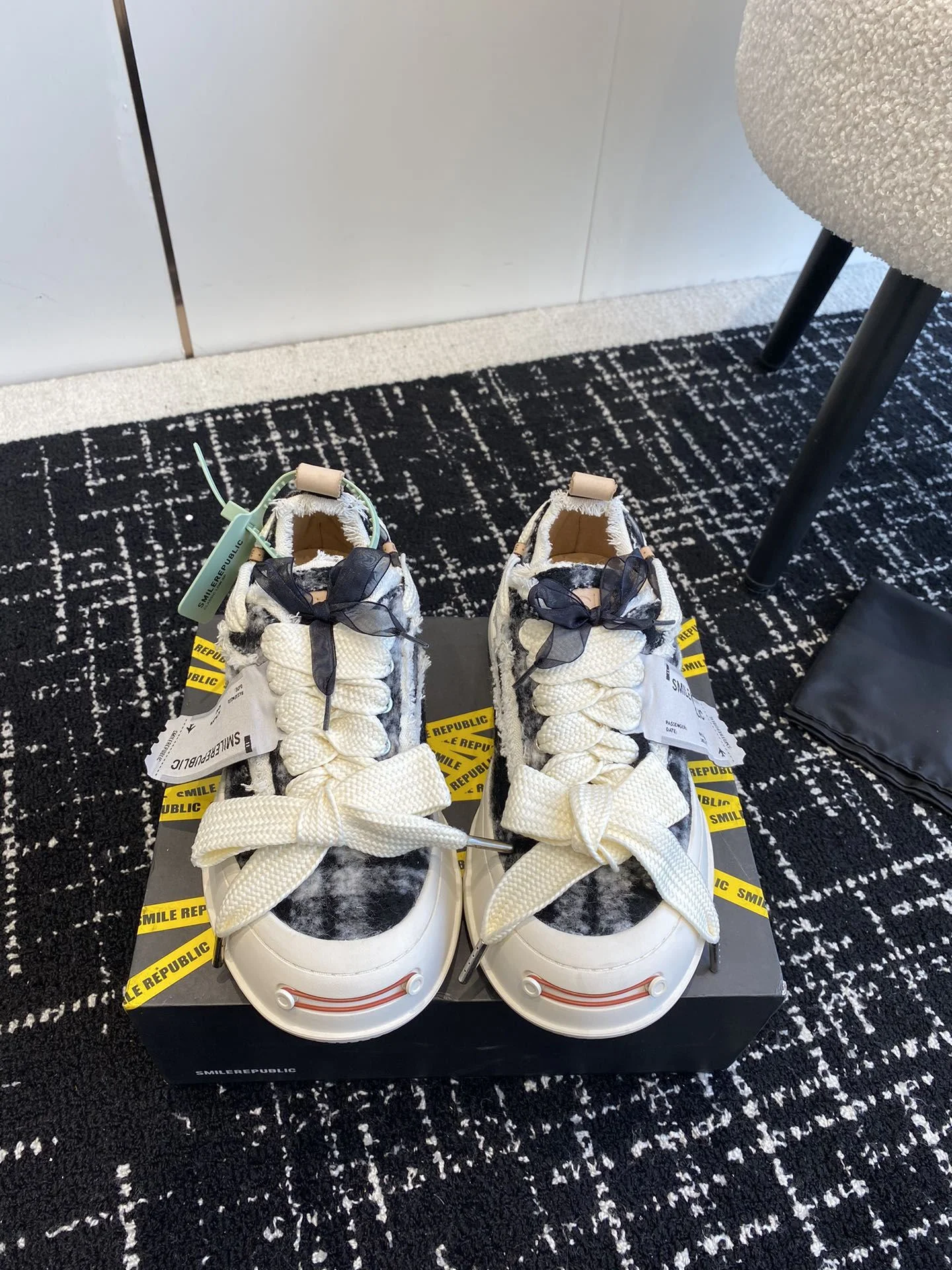 Smilerepublic Shoes