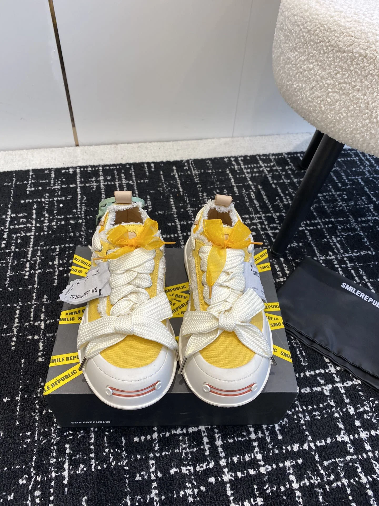 Smilerepublic Shoes