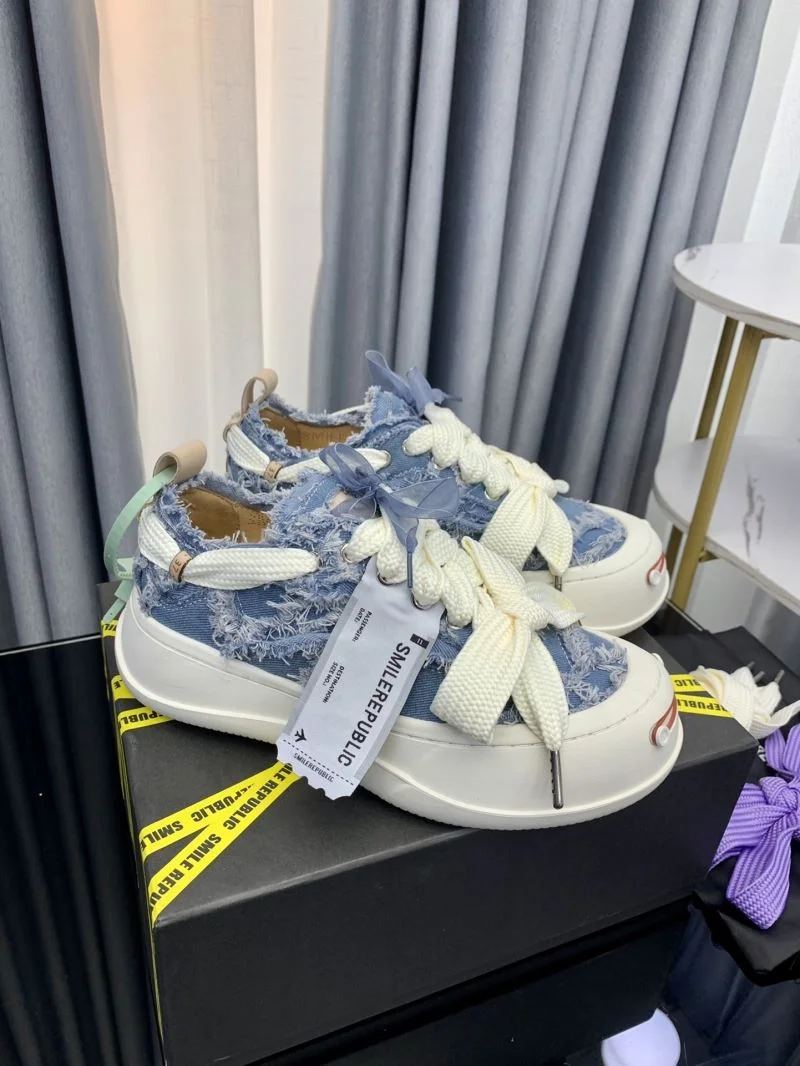 Smilerepublic Shoes