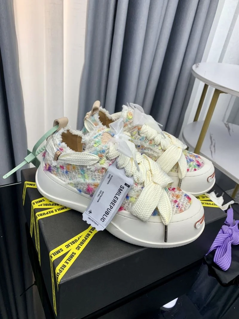 Smilerepublic Shoes