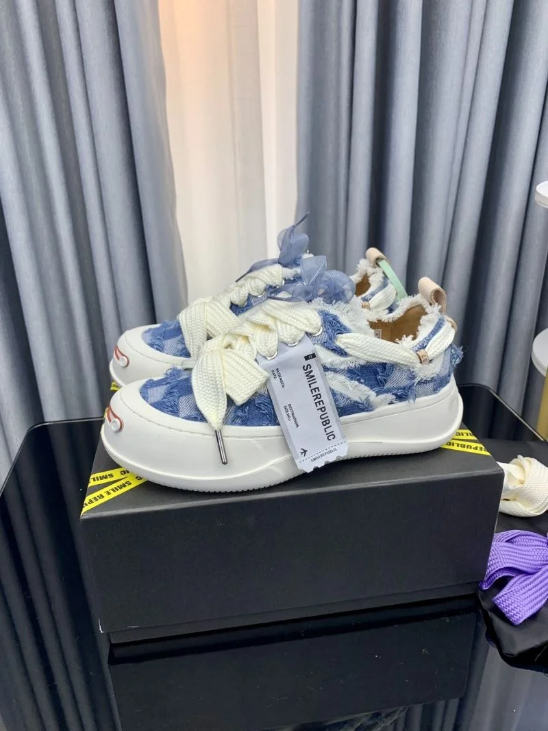 Smilerepublic Shoes