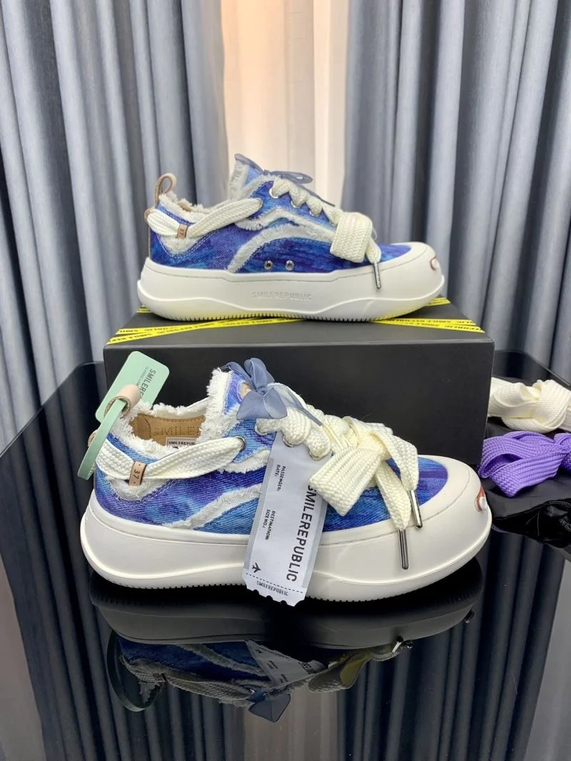 Brand-authenticated Smilerepublic Shoes