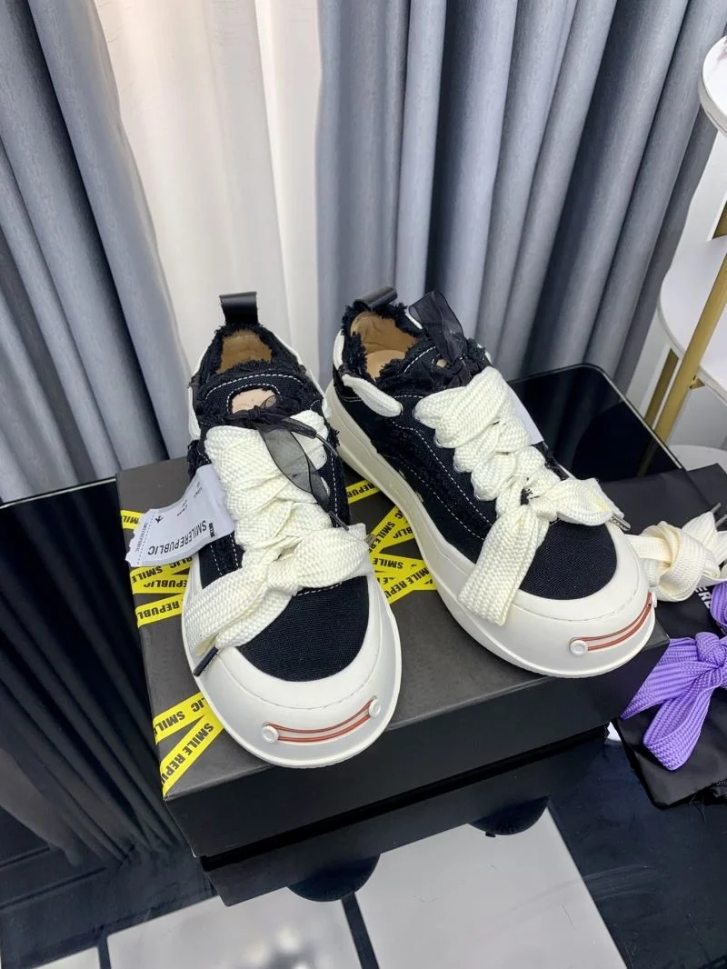 Brand-authenticated Smilerepublic Shoes