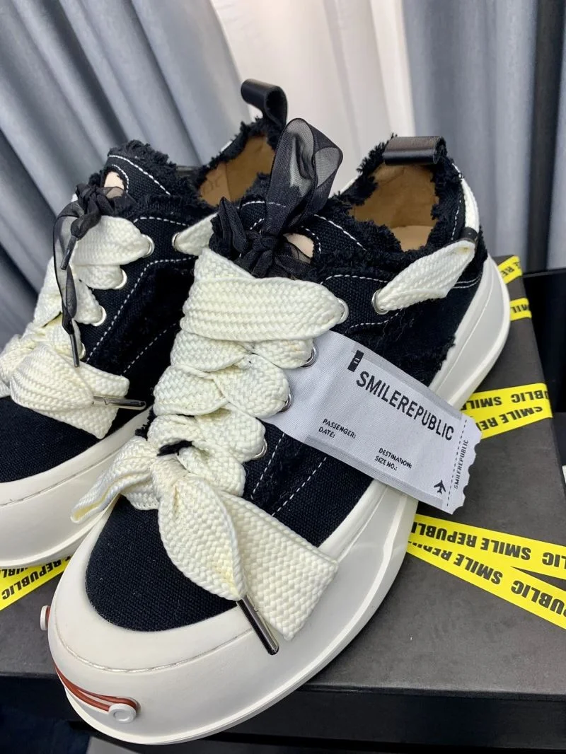 Brand-authenticated Smilerepublic Shoes