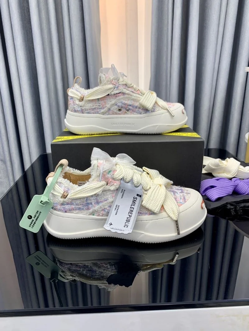 Discounted Smilerepublic Shoes