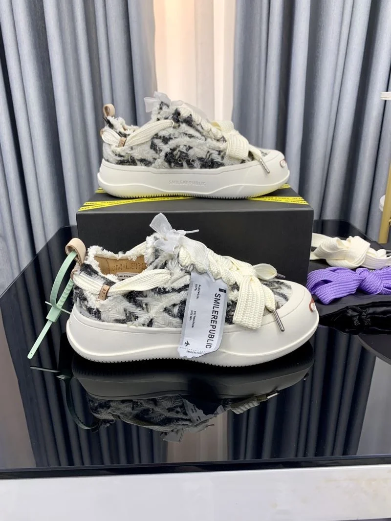 Authentic Smilerepublic Shoes