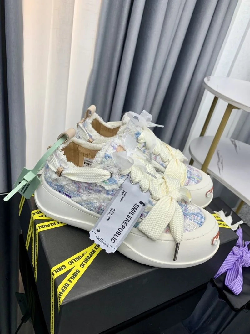 Smilerepublic Shoes