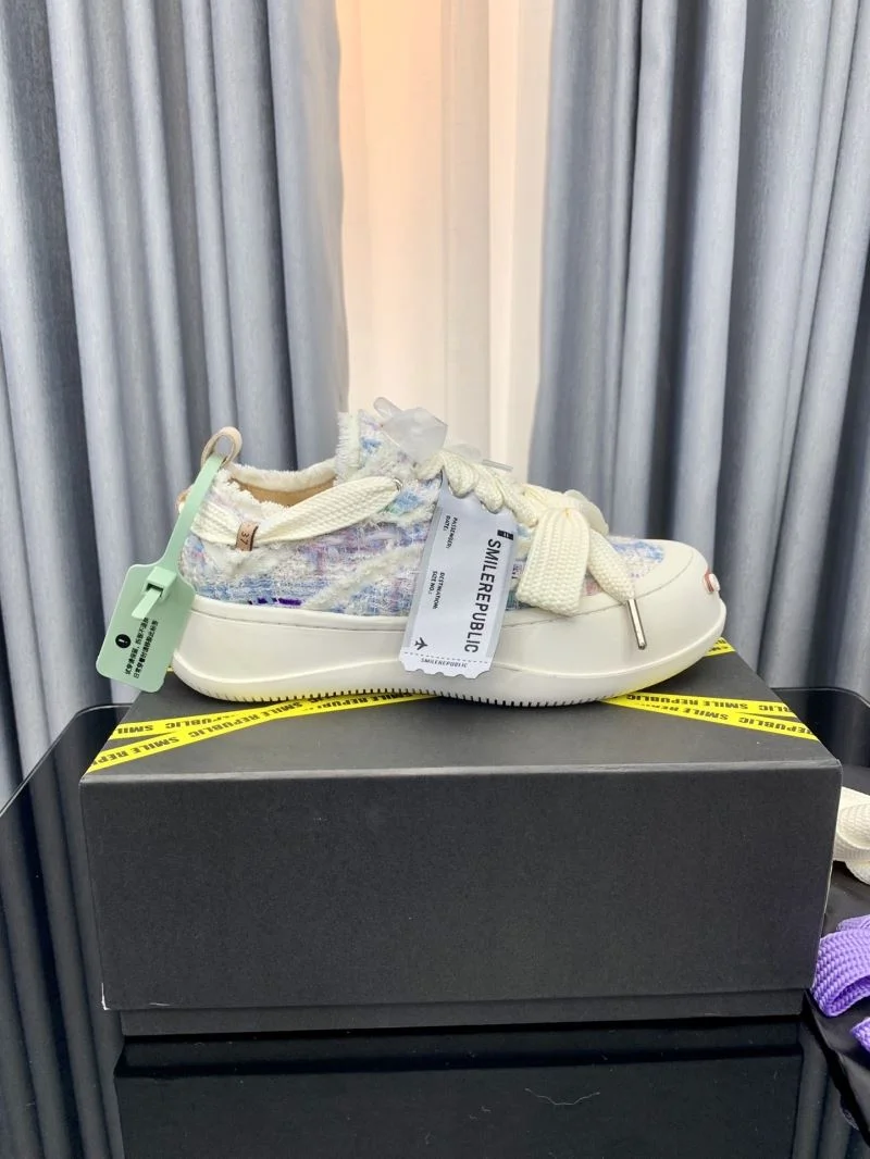 1:1 copy Smilerepublic Shoes