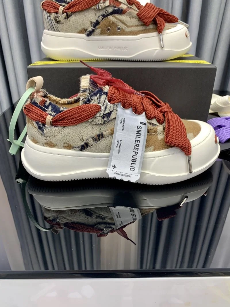 1:1 copy Smilerepublic Shoes